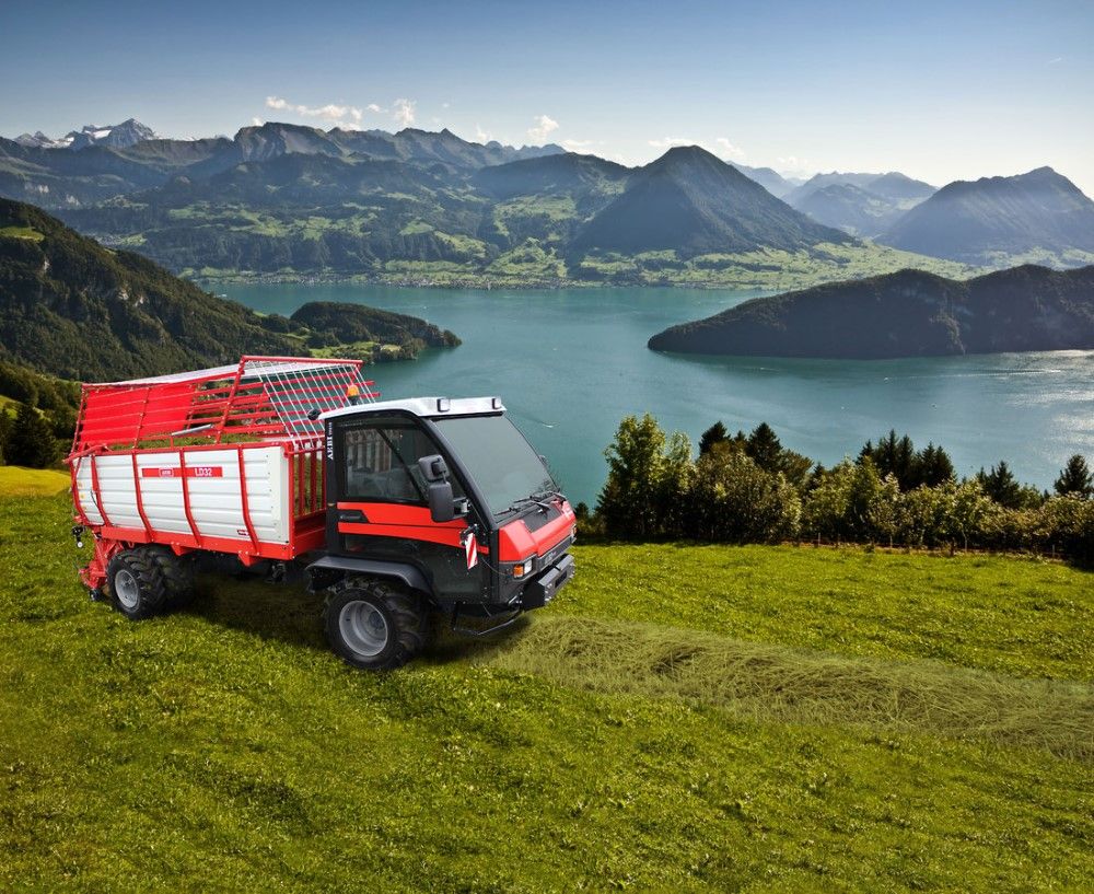 Gerster AG Land- und Kommunaltechnik Benken - AEBI TP410