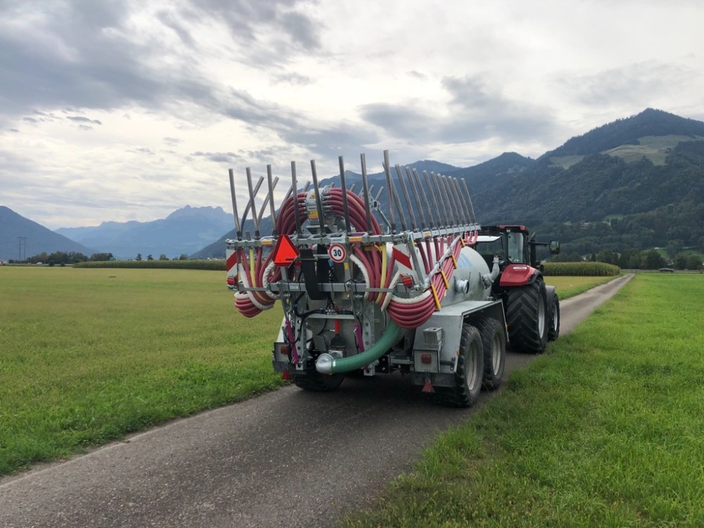 Gerster AG Land- und Kommunaltechnik Benken - Kohli Schleppschlauch